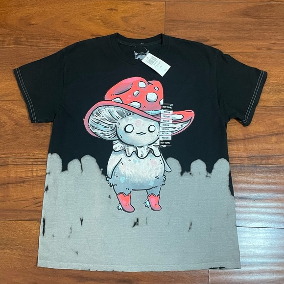Hot Topic | Shirts | Nwt Hot Topic Stephanie Bayles Goc Fly Agaric ...